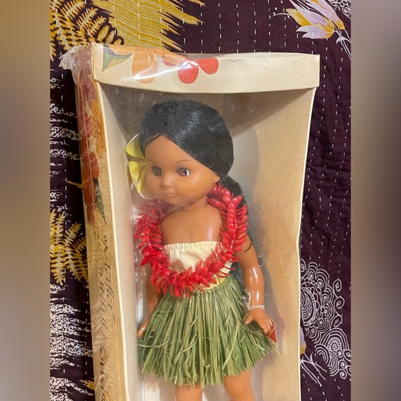 Vintage | Toys | Vintage 972 Malia Hawaiian Doll Anekona Hawaii Wahine ...